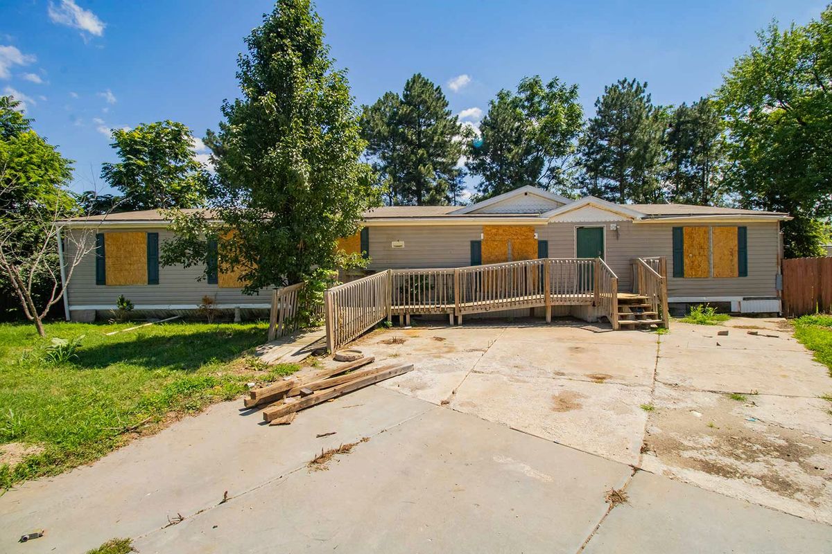 1525 W. 30th Ct N., Wichita, KS 67204 - McCurdy | Real Estate & Auction