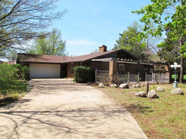 649 S WETMORE DR, Wichita, KS 67152 - McCurdy | Real Estate & Auction