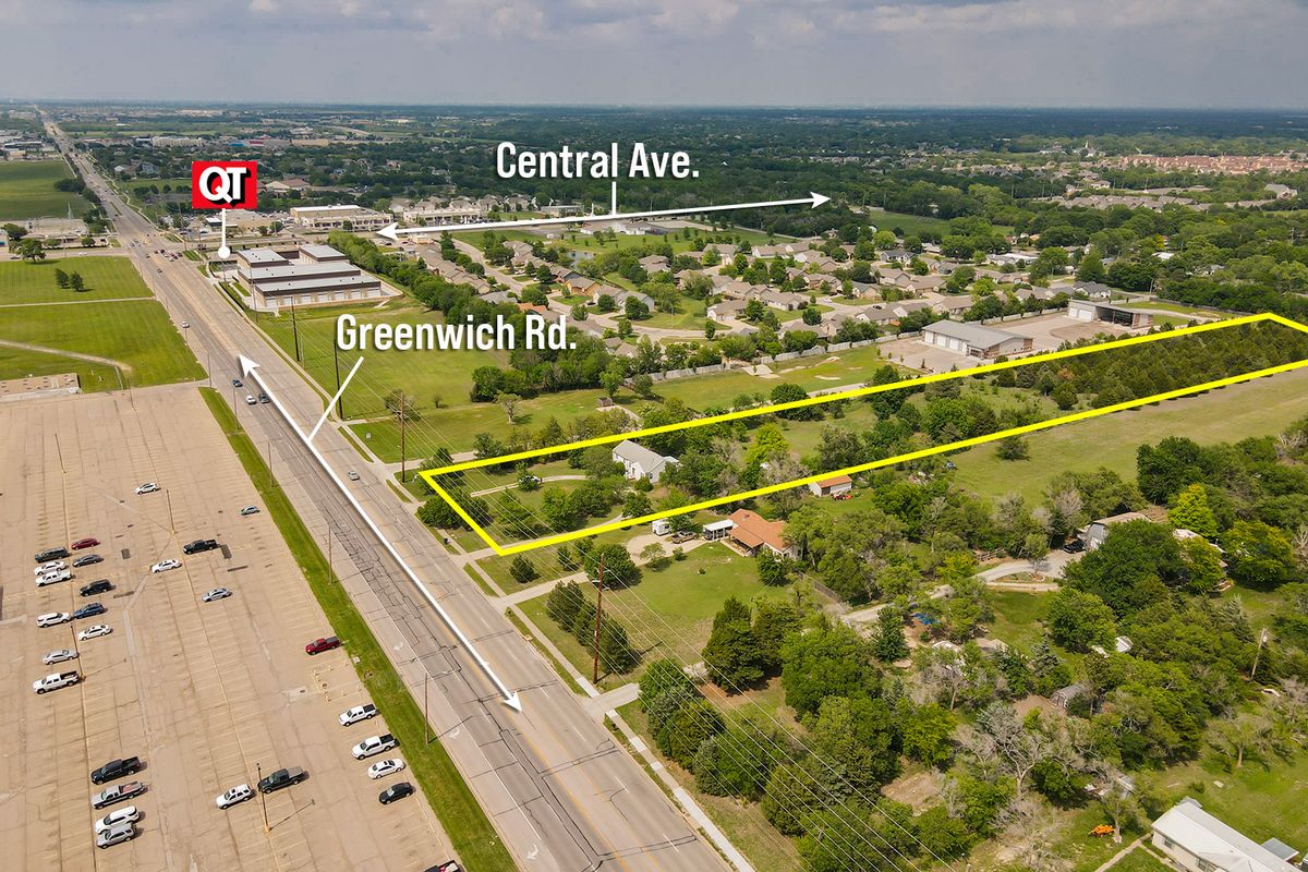 240 N. Greenwich Rd, Wichita, KS 67206 - McCurdy | Real Estate & Auction