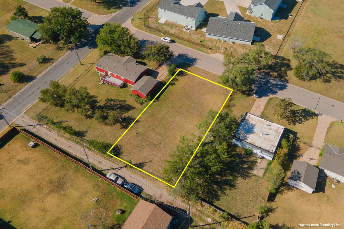 (N) ABSOLUTE - 0.24 ± Acre Vacant Lot, 0.24 ± Acres On N. Holyoke Ave ...